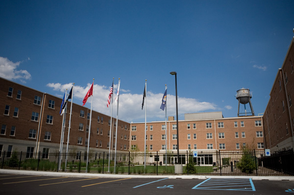 Piquette Square, 150 units of veteran housing, celebrates grand opening ...